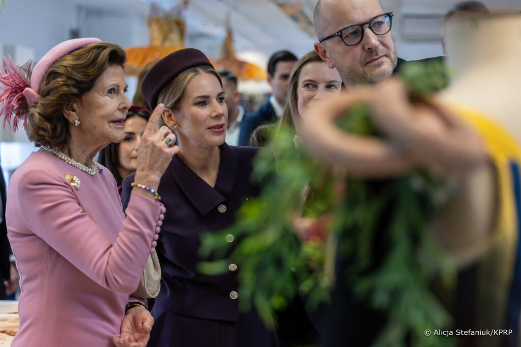 Marta Nawrocka met with Queen Silvia of Sweden - Summit of First Ladies ...